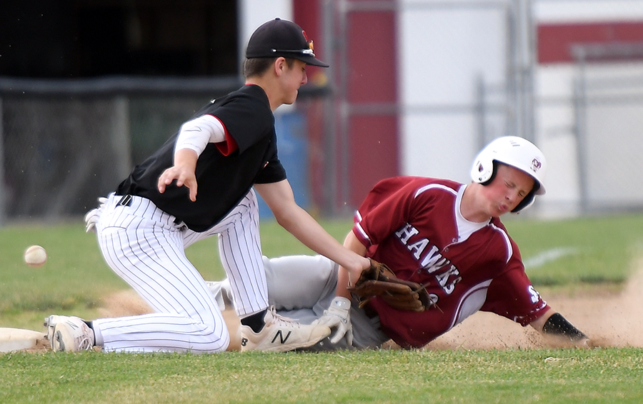 With a lot of starters back, Hawks welcome daunting HOIC baseball ...